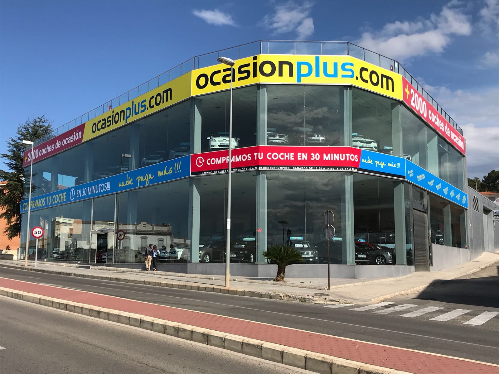¡OcasionPlus, ahora también en Alzira! Inauguramos nuevo centro