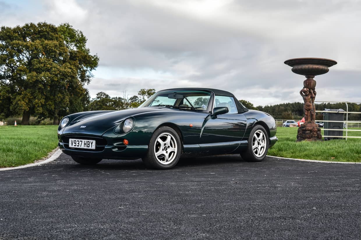 Conoce la marca TVR y sus modelos más conocidos - OcasionPlus Blog