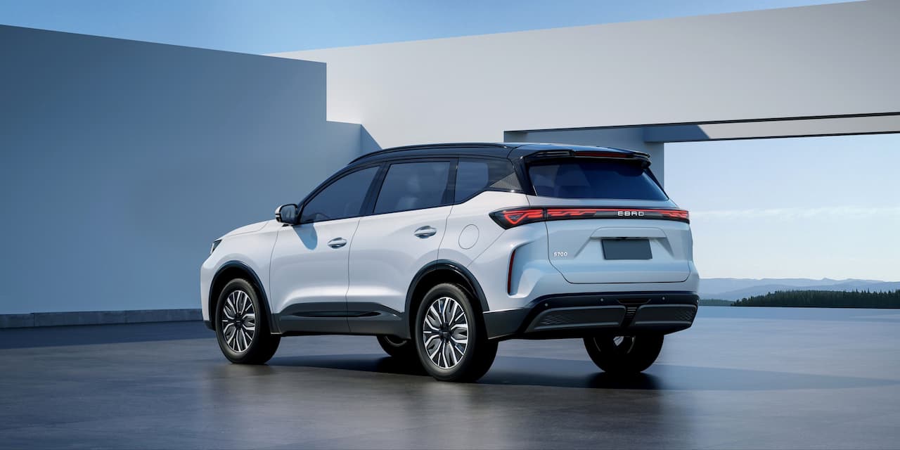 El renacimiento de la marca Ebro será con dos SUV: el S700 y S800 ...