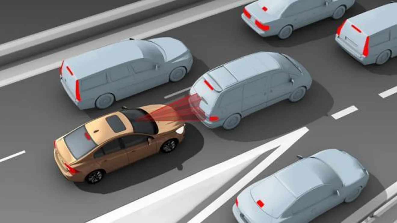 ¿Cuál es el sistema AEB? - OcasionPlus Blog